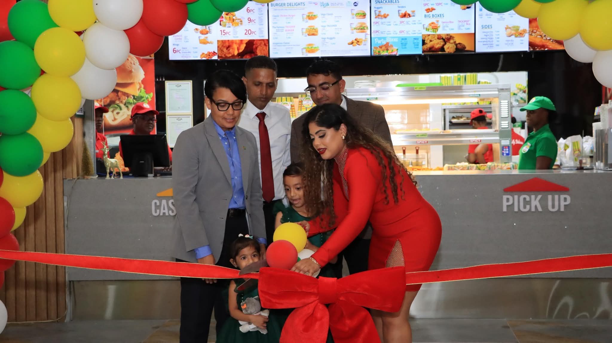 Chicken ‘n’ Burger Delight opens new outlet at Royal International ...